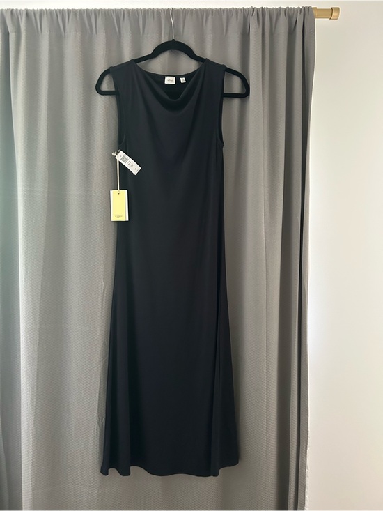 Aritzia | Dresses | Aritzia Relish Dress Blk Sm Nwt | Poshmark